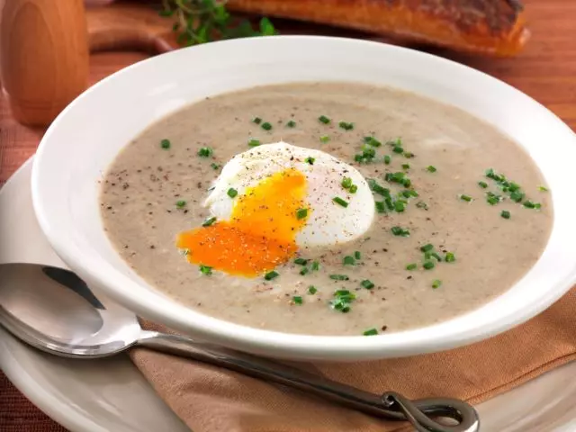 Soupe crémeuse aux cèpes: recettes à base de séché, congelé, frais 10108_24