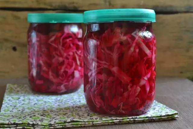 How to pickle koal mei beets: in direkte resept 10129_9