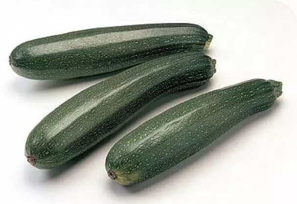 Zucchini Diamant F1 ဖြစ်သည်