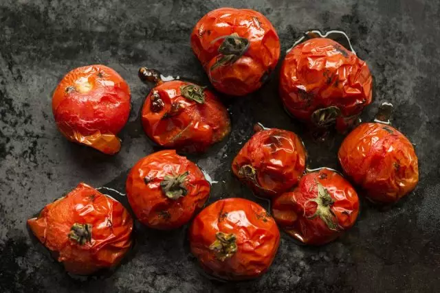 Fried tomatoes for the winter: 5 recipes 11695_5