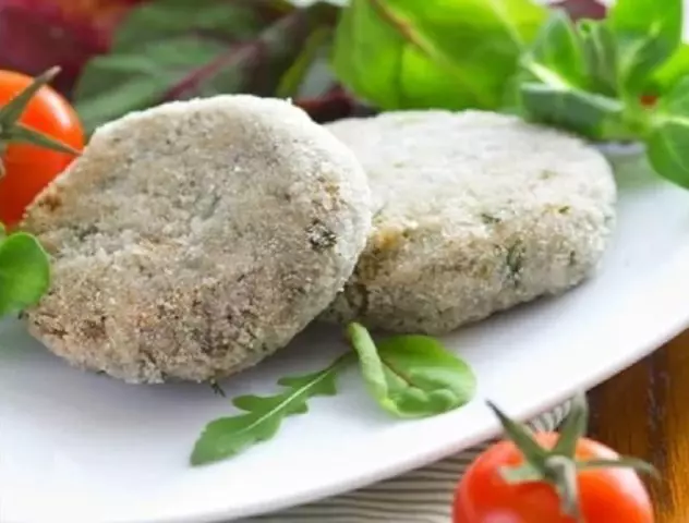 Cotolette di funghi al miele: ricette semplici e deliziose a base di funghi, cosce di funghi, con grano saraceno 12461_14