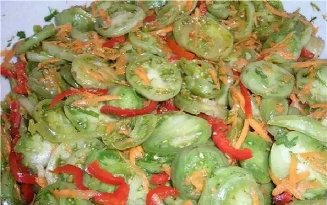 Ensalada picante de tomate verde para el invierno 12781_5