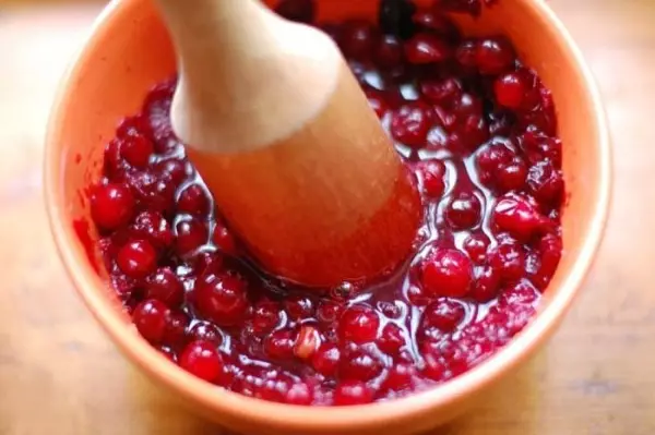 Lingonberries për dimër: receta pa gatim 13464_6