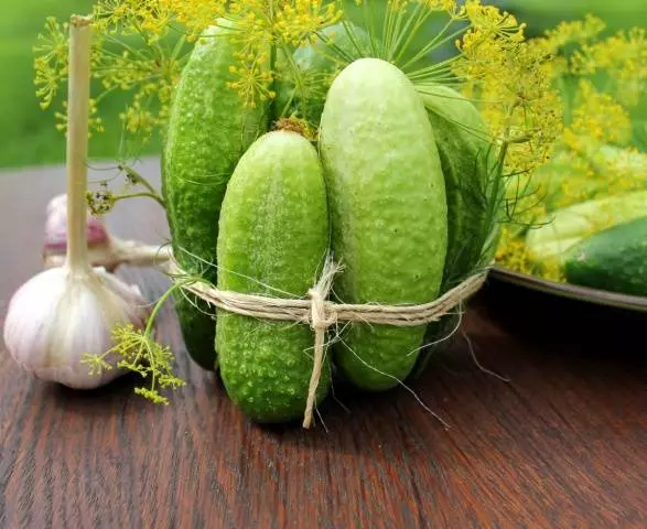 Cucumbers a bheathú 13635_2