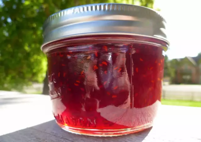 Raspberry and red currant jam: how to cook, recipes 13777_3