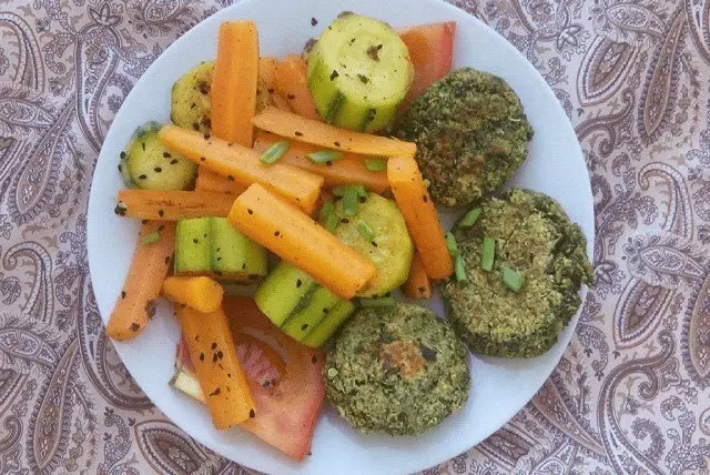 Platos de ortiga: joven, mayo, qué y cómo cocinar, recetas cuando crezca, como está 2278_6