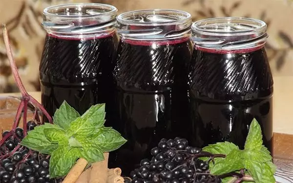 Chokeberry sirup: recepty na zimu s třešňovými listy, kyselinou citronovou 2401_1