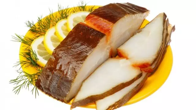 Malamig na pinausukang halibut: larawan, ano ang kapaki-pakinabang, kung paano mag-asin, kung paano manigarilyo, kung paano itabi 2440_1