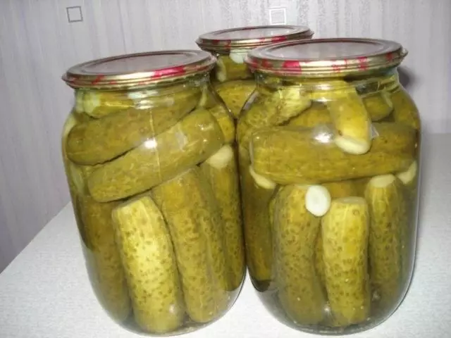 Cucumbers marinated nrog citric acid rau lub caij ntuj no: yam tsis muaj kev ua kom tsis muaj menyuam, nrog txiv qaub, vodka 2470_2