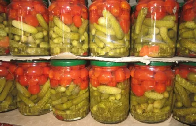 Cucumbers marinated nrog citric acid rau lub caij ntuj no: yam tsis muaj kev ua kom tsis muaj menyuam, nrog txiv qaub, vodka 2470_6