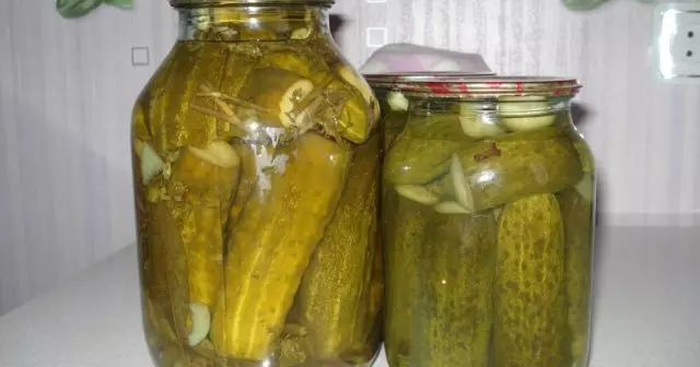 Cucumbers marinated nrog citric acid rau lub caij ntuj no: yam tsis muaj kev ua kom tsis muaj menyuam, nrog txiv qaub, vodka 2470_8