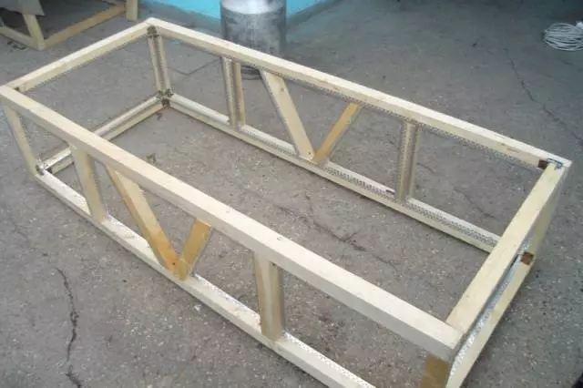 DIY bunk cages para sa mga rabbits 3953_4