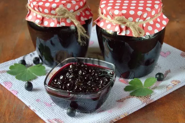 Chokeberry jam: recipes with nuts, five minutes, with plums, with cinnamon 4452_13