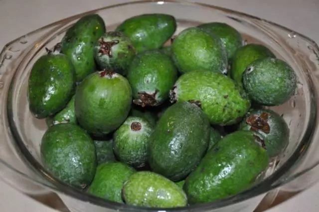 स्वयंपाक न करता Feijoa 4579_3