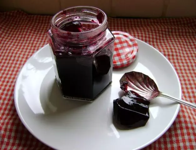 Blackcurrant jelly resept yubukonje: hamwe na gelatine, fructose, kuri agar agar 4580_3