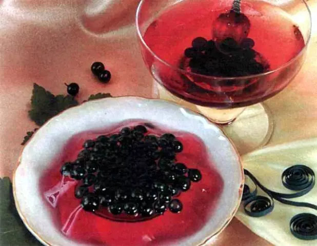 Resep jeli blackcurrant untuk musim dingin: dengan gelatin, fruktosa, pada agar-agar 4580_8