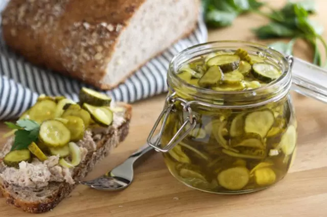 Gegrillte Gurken fir de Wanter mat trockenem Senf (Senfpulver): Scheiwen, Scheiwen, Konserven, déi bescht Rezepter mat Fotoen 4685_6