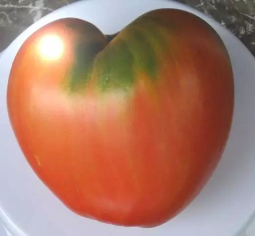 Tomato Danko: karakterizaĵoj kaj priskribo de la vario 4935_3