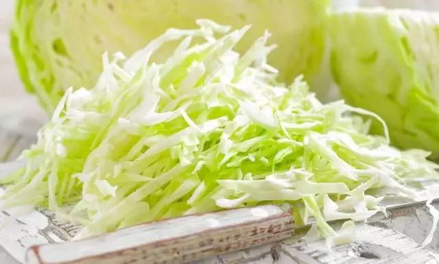 Sauerkraut: resep untuk kaleng 3 liter 556_4