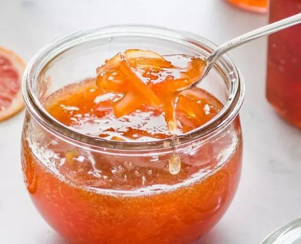 Grapefruit at grapefruit peel jam: mga recipe na may mga larawan nang sunud-sunod 581_5