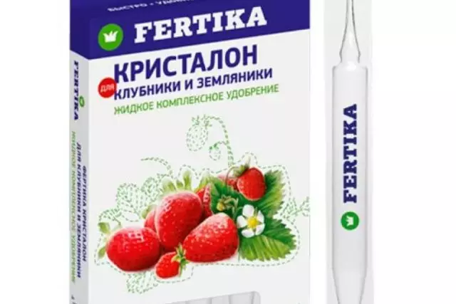 Ўгнаенне Кристалон: для чаго ўжываецца, віды, інструкцыя па ўжыванні, склад 8039_14