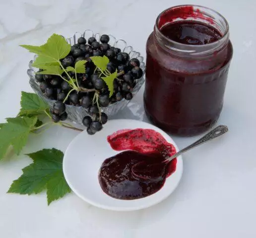 Johannisbeeren mat Hunneg fir de Wanter: Konservatioun vum Jelly, Rezepter ouni Kachen 8454_4