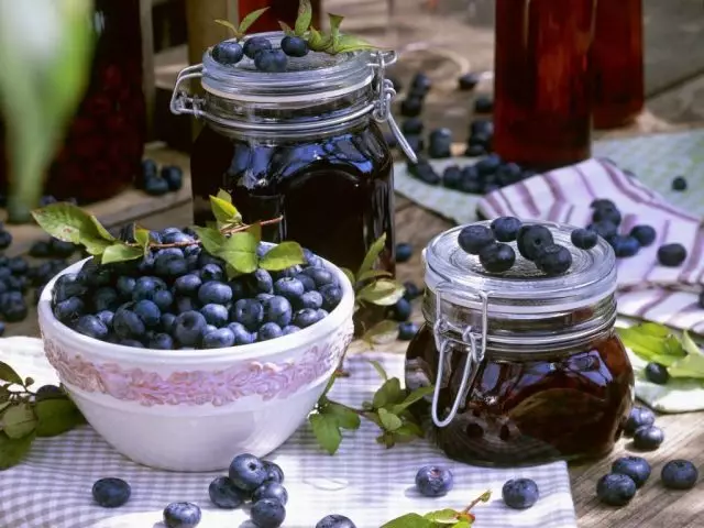 Blueberry ing jus dhewe: cara masak tanpa gula, resep kanggo mangsa 9291_4