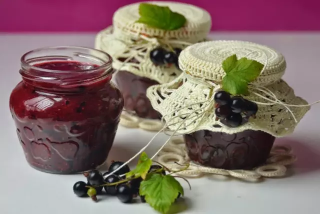 Blackcurrant jam with orange: recipes for the winter 9294_5