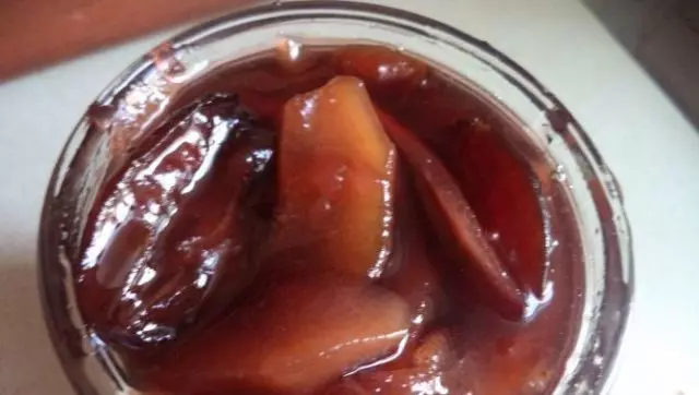 Pir jam para sa taglamig: may mga plum, may mga mansanas, na may lingonberry, sa isang mabagal na kusinilya, na may mga buto ng poppy, na may kanela, mula sa ligaw na laro, limang minuto 9303_25