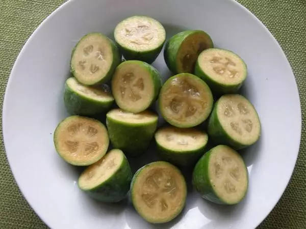 Měsíční svit Feijoa 9444_4