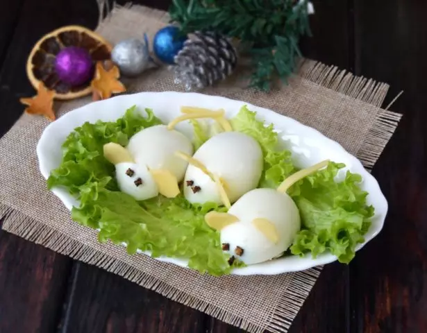 Topi all'uovo per bambini: ricette con foto, per la decorazione, per il nuovo anno 9594_10