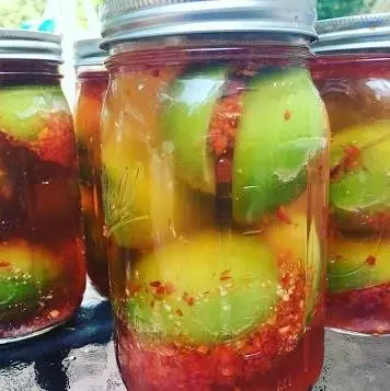 Tomates verdes armenios: unha receita para o inverno 9891_9