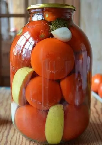 Tomates marinados con manzanas para el invierno: 13 recetas 9908_1